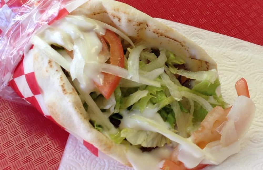 30 Traditional Canadian Foods And Popular Snacks You Must Try if You ...